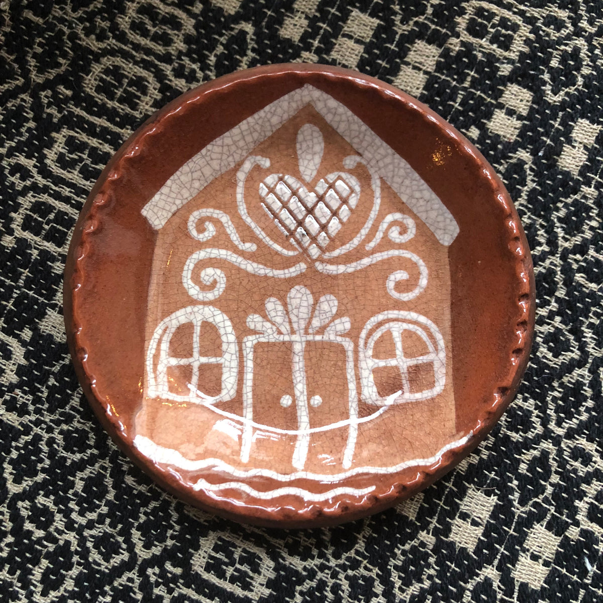 Gingerbread House Redware Plate – Cottage House Primitives