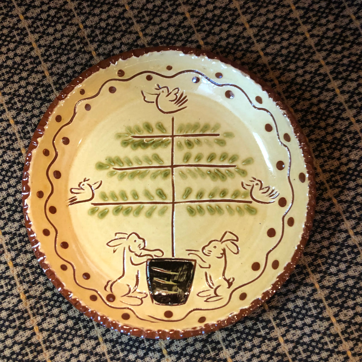 Sgraffito Redware Feather Tree Plate – Cottage House Primitives