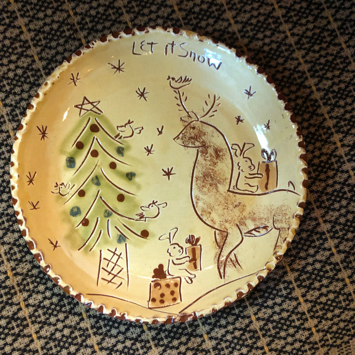 Sgraffito Redware Plate with Reindeer & Tree – Cottage House Primitives